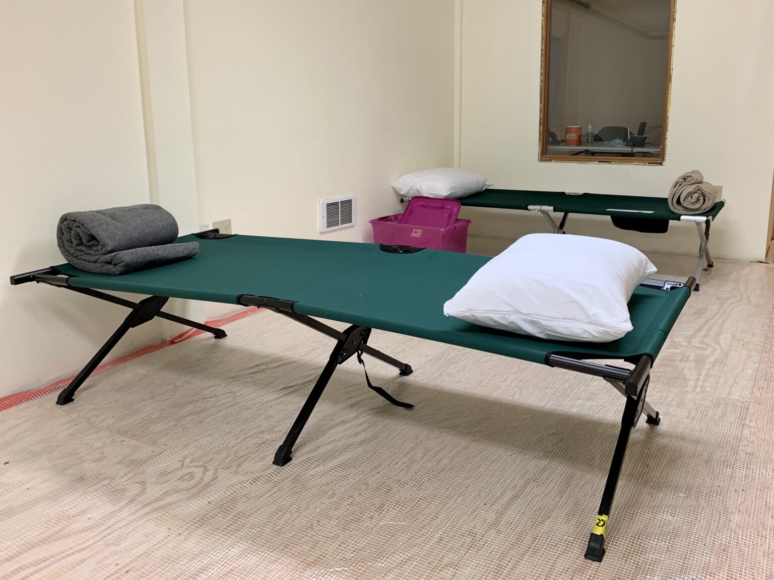 Ketchikan warming shelter opens for winter at newly-outfitted Park ...