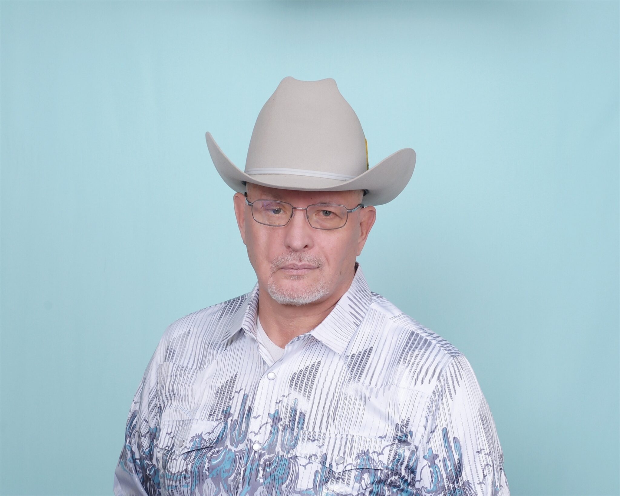 4 questions with school board candidate Steven Thomas - KRBD